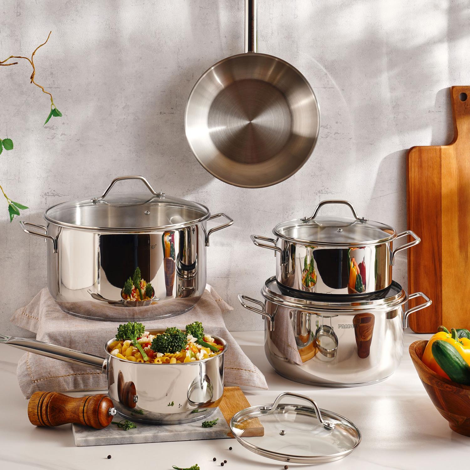 Top 5 Must-Have Cookware Sets from Bazaar Com Qatar | Bazaarcom Qatar